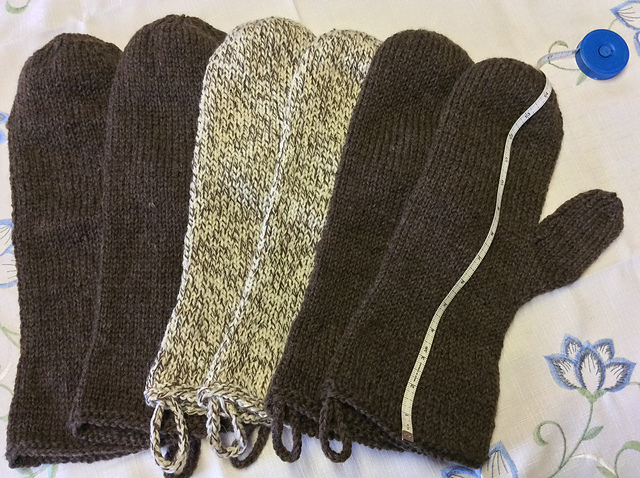 Ravelry: lakeviewknitter1's Candy Crush Mittens - Bob's X 2