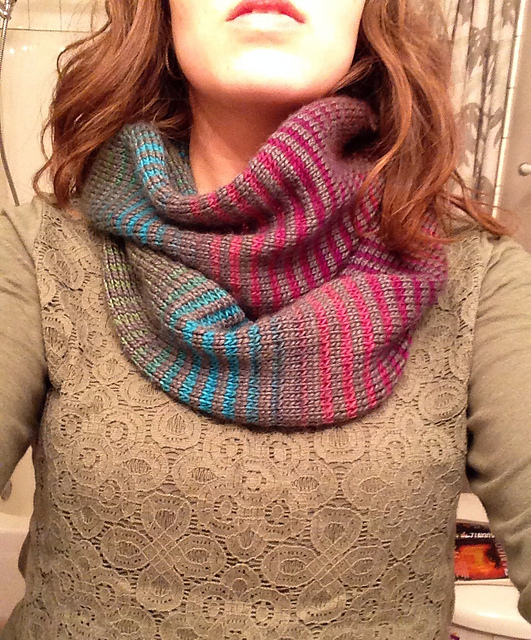 Ravelry: Silky Rainbow Infinity Scarf pattern by Lalala laleigh