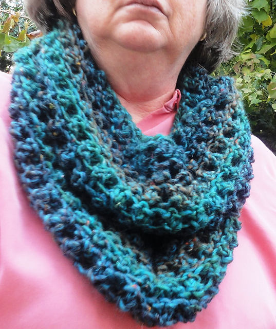 Ravelry: Whip It Up Quick Scarf pattern by Lori Stade