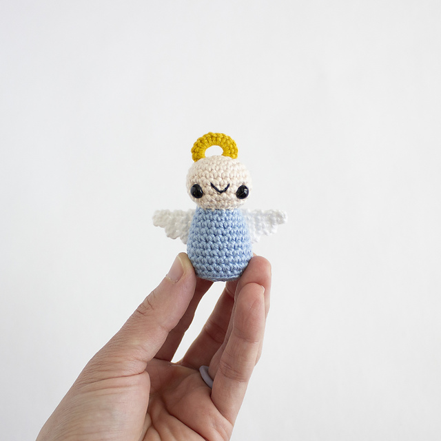 Ravelry: Mini Angel pattern by Lauren Espy