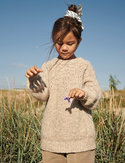 Ravelry: Lille Peacock sweater pattern by LE KNIT by Lene Holme Samsøe