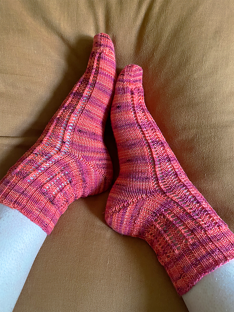 Ravelry: Spine Socks pattern by Leigh Yost Williams