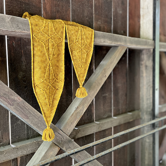 Ravelry: Natalis Stella pattern by Wöldten