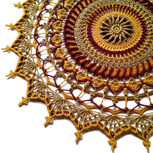 Ravelry: Scheherazade pattern by Elena Bojkova