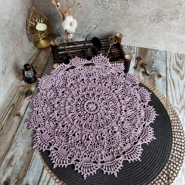 Ravelry: Viola pattern by Elena Bojkova