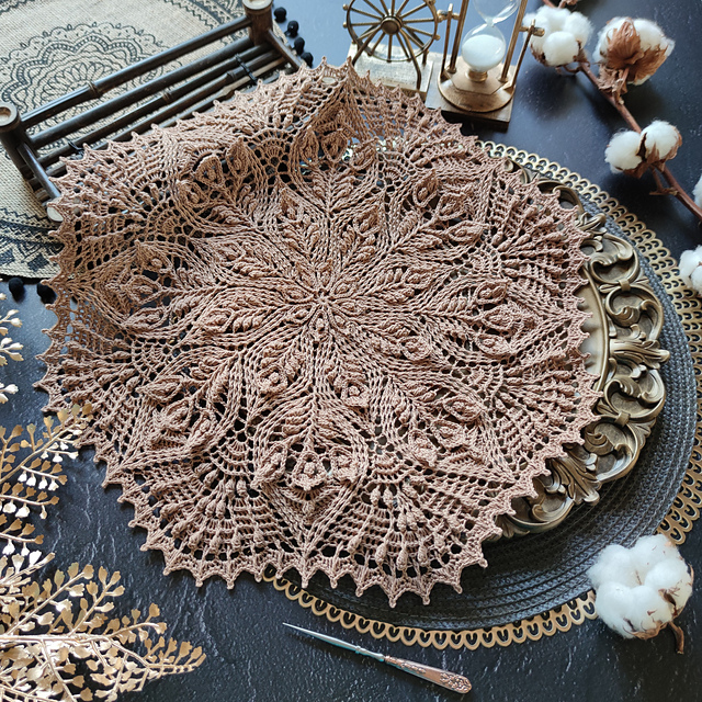 Ravelry: Veronica pattern by Elena Bojkova