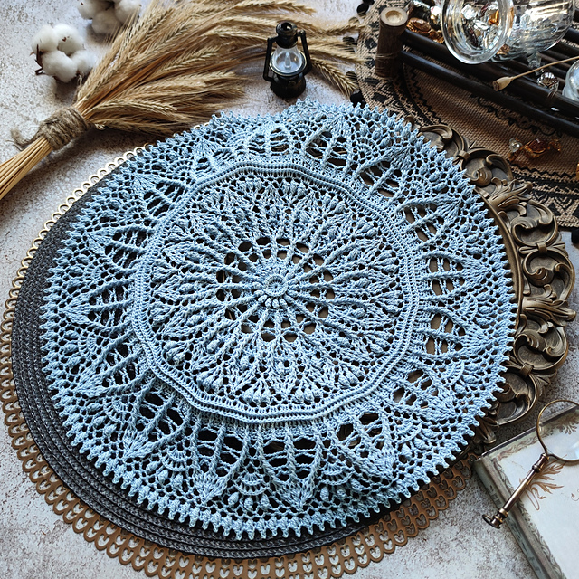 Ravelry: Olivia pattern by Elena Bojkova