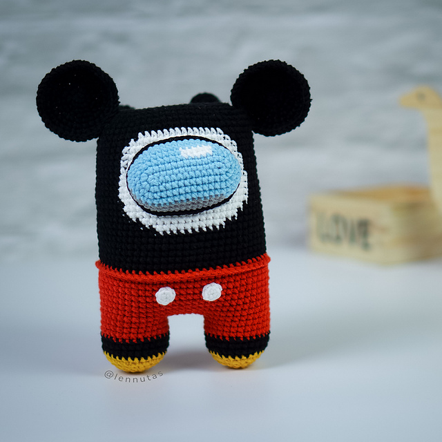 Ravelry: Among Us Mickey pattern by Thao Nguyen Lennutas