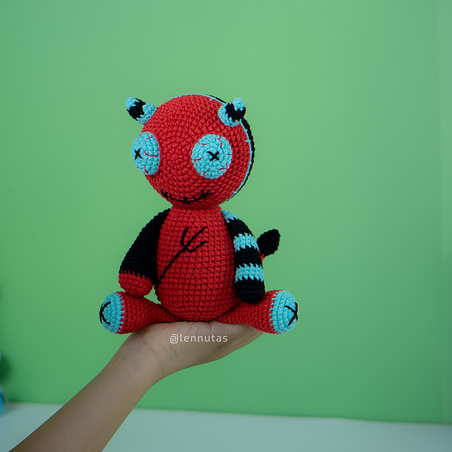 Ravelry: Creepy Cute Devil pattern by Thao Nguyen Lennutas