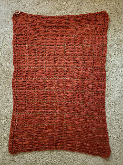 Ravelry: Mini Grid Baby Blanket pattern by Yarnspirations Design Studio