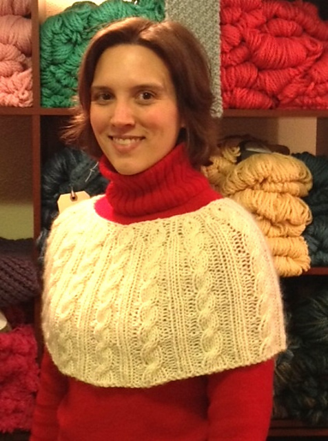 Ravelry: Cabled Shoulder Cozy pattern by Leslie Broznak