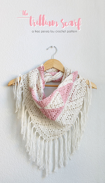 Ravelry: The Trillium Scarf pattern by Alexis Middleton