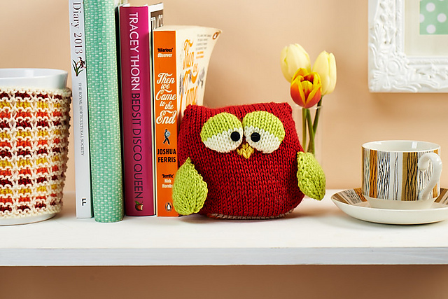 Ravelry: Oscar the Owl Bookend pattern by Amanda Berry