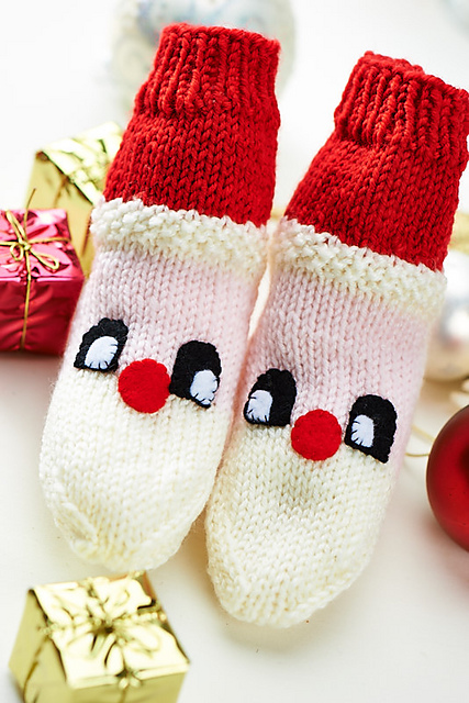 Ravelry: Santa socks pattern by Jane Burns