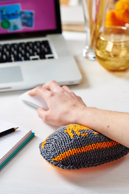Ravelry: Wrist rest pattern by Knit Crochet Create