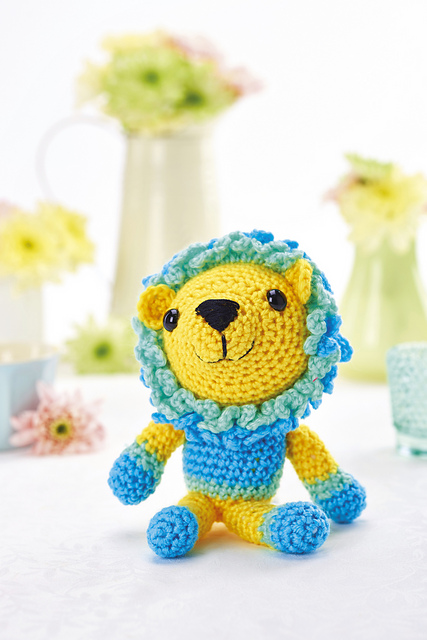 Ravelry: Benjamin the lion pattern by Liz Ward