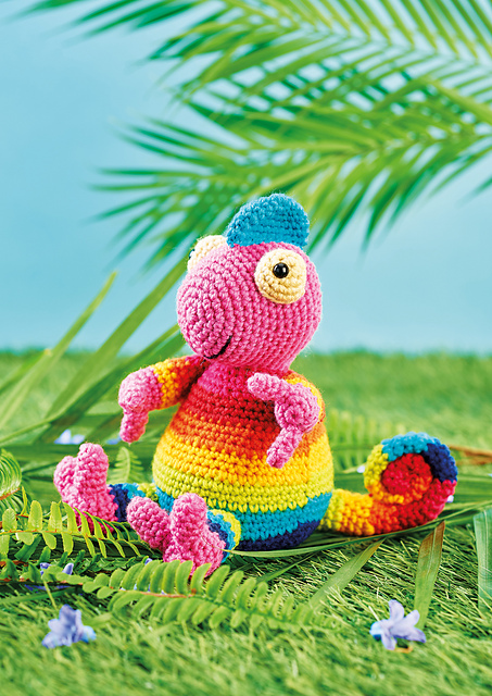 Ravelry: Rainbow Chameleon pattern by Heather C Gibbs (KCACO.UK)