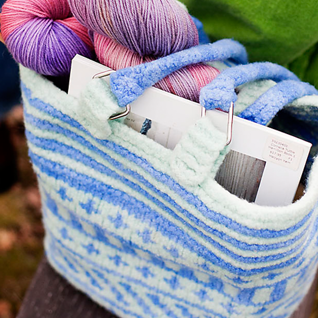 Ravelry: Easy Fair-Isle Felted Bag pattern by Liat Gat