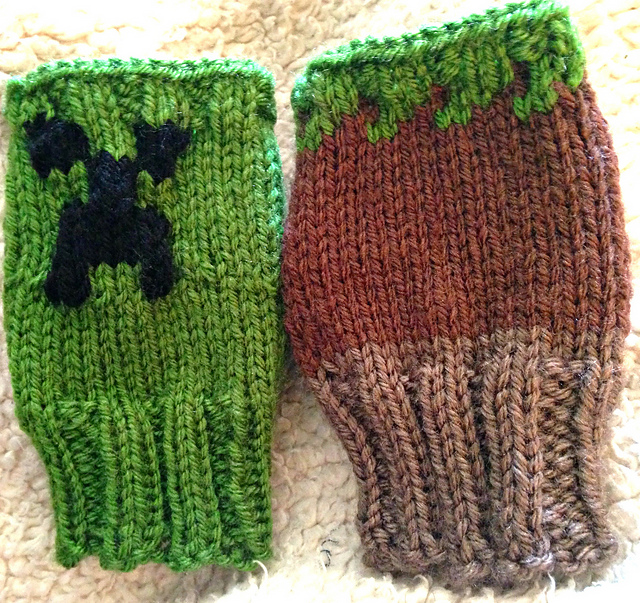 Ravelry: Minecraft Fingerless Gloves pattern by Amanda Whiting