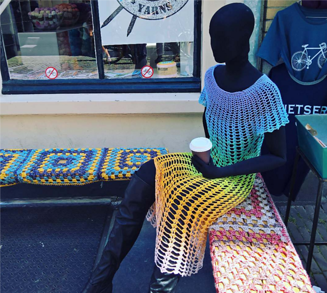 Ravelry: Swhirly pattern by Lili van Wattum