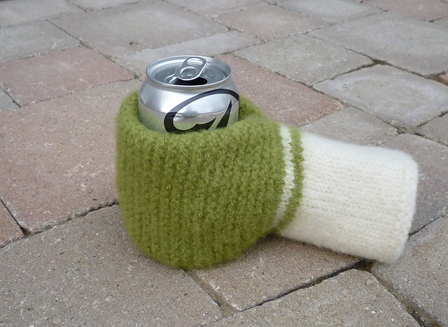 Ravelry: Felted Beer Mitten pattern by Lill Foley
