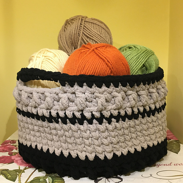 Ravelry: Round Basket pattern by Lily L. C. So