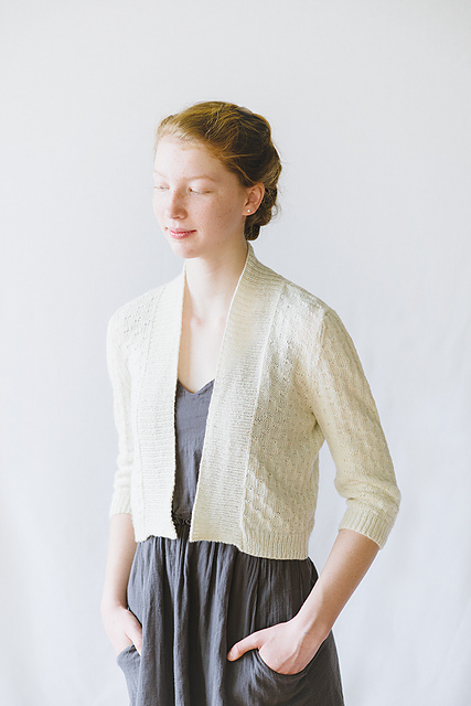 Ravelry: Honeyflower Cardi pattern by Hannah Fettig