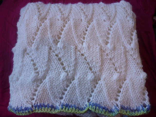 Ravelry: Nupp Scrolls pattern by Knitting Fool