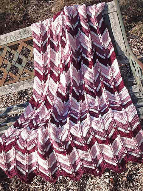 Ravelry: linda74's 2012 #50 - Bobble-less #2 - A Jacob's Ladder Ripple
