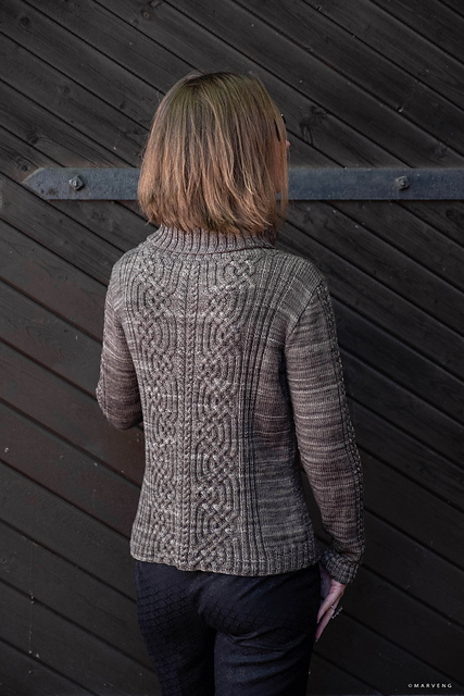 Ravelry: lindamarveng's Aife