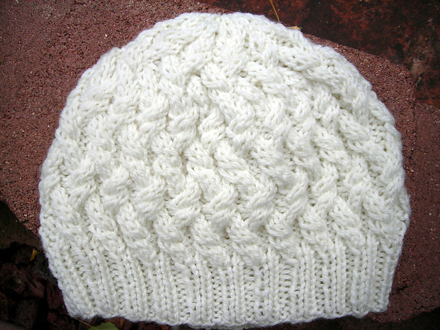 Ravelry: Twisty pattern by Lindsay Koehler