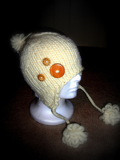 Ravelry: Chunky Button Hat pattern by Lindsay Koehler