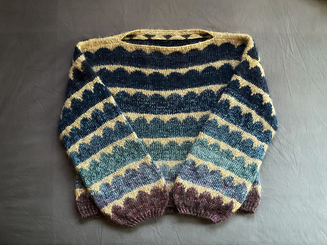 Ravelry: lindtski's Robinia sweater
