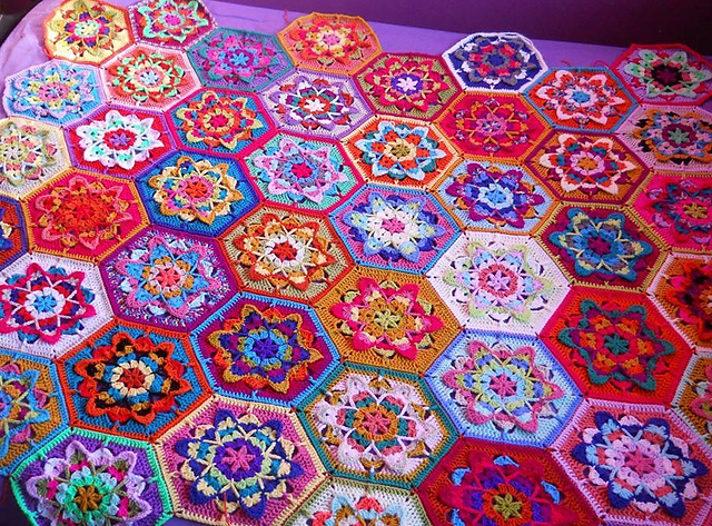 Ravelry: HexiDreams pattern by Lin Harvey