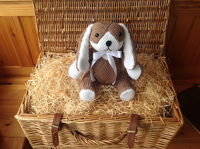 Ravelry: Knitted Square Bunny pattern by Linda Morris Tomlin