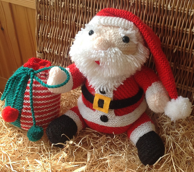 Ravelry: Knitted Square Santa pattern by Linda Morris Tomlin