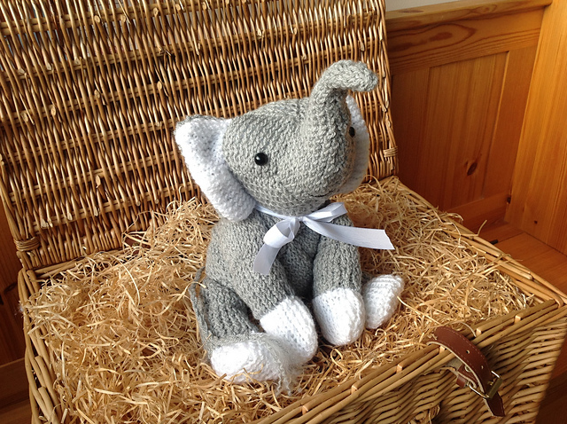 Ravelry: Loomed Square Elephant pattern by Linda Morris Tomlin