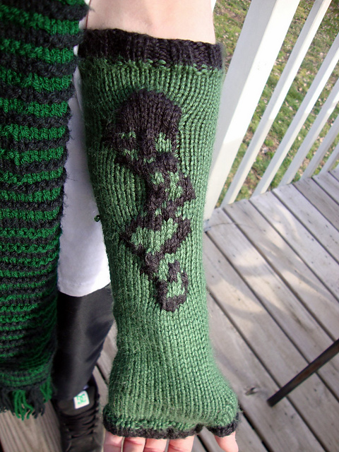 Ravelry: Dark Mark Arm Warmers Pattern and Chart pattern by Christa ...