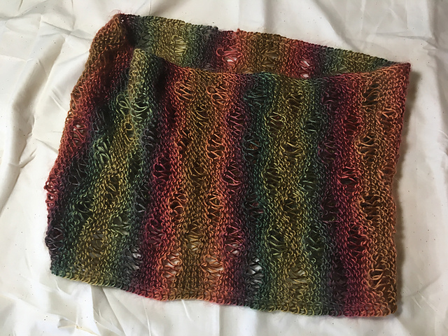 Ravelry: Sideways Drop Stitch Cowl pattern by Lisa Pulsifer