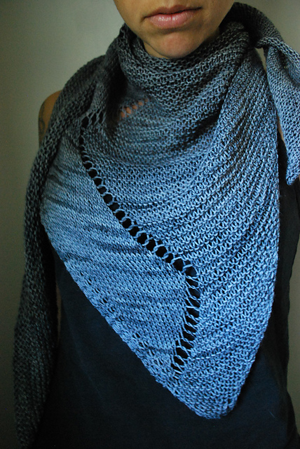 Ravelry: Deviate pattern by Lisa Mutch