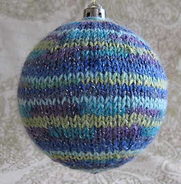 Ravelry: Deck the Halls! (AC-019) pattern by Lisa Carnahan