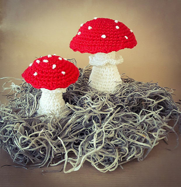 Ravelry: Red Mushroom pattern by Lisa Geerts