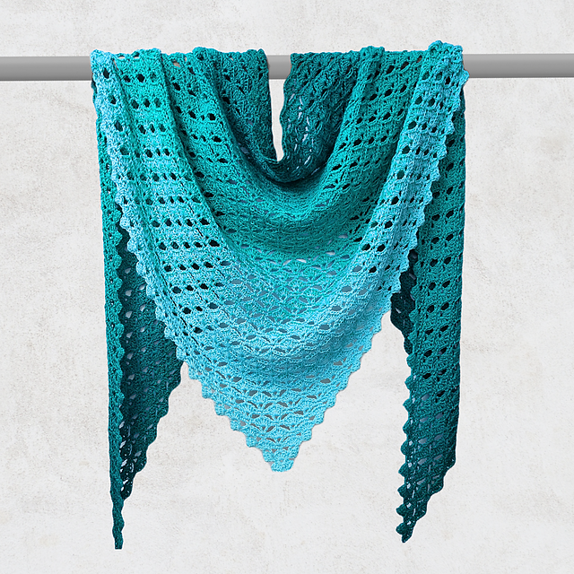 Ravelry: Falcon Shawl pattern by Lisa Geerts