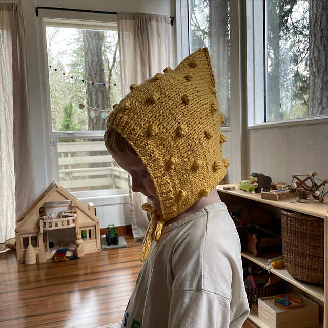 Ravelry: Louise Bonnet pattern by Lisa Woolridge