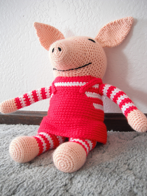 Ravelry: littlebookish's Olivia the Pig