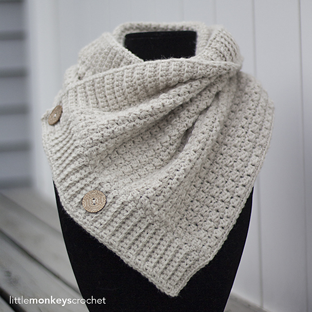 Ravelry: Comfy Squares Buttoned Cowl pattern by Rebecca Langford
