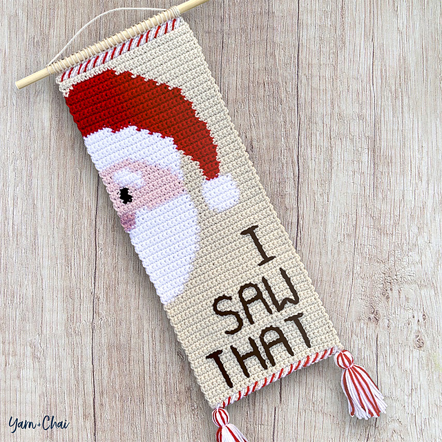 Ravelry: I Saw That Santa Wall Hanging pattern by Rebecca Langford