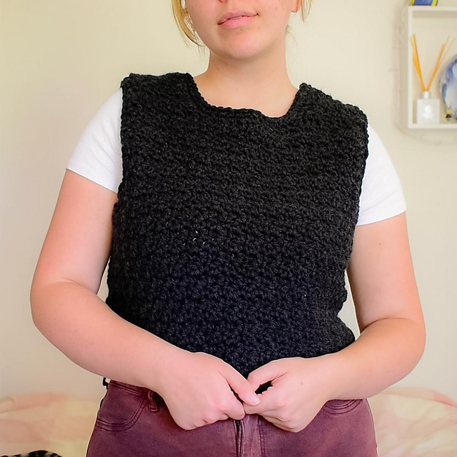 Ravelry: Twilight Cropped Vest pattern by Annaliese Mansfield
