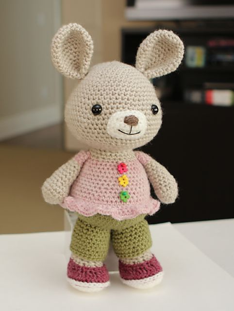 Ravelry: Rosie Rabbit pattern by Little Muggles