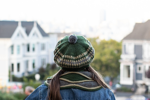 Ravelry: Flourish Tam pattern by Ainur Berkimbayeva